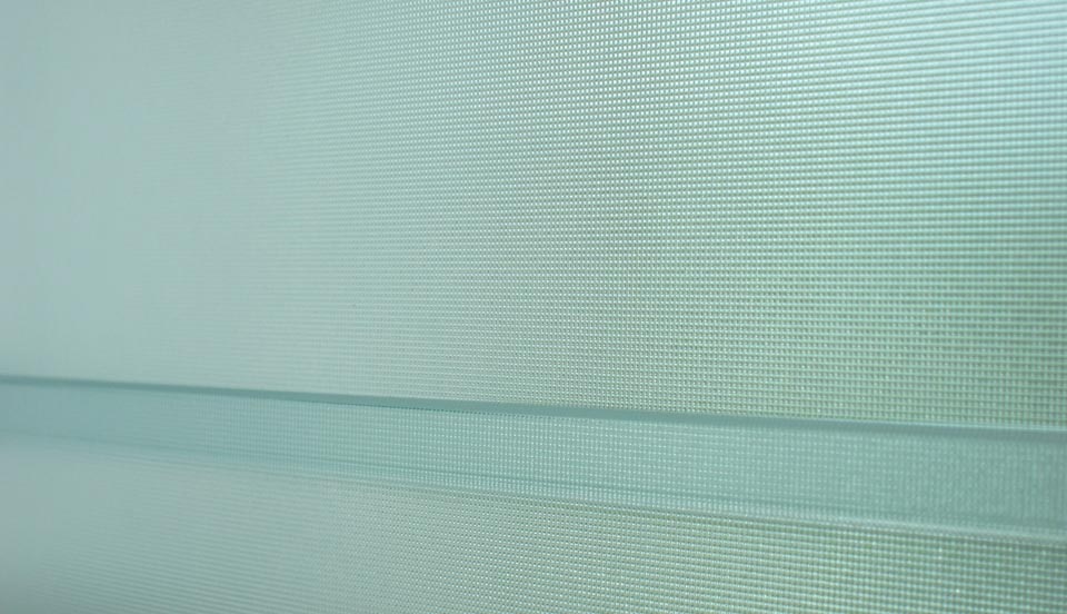 SINCERE SMILE 3 ft Obscure Louvre Window Glass/Blade Box - CETECH Ghana ...